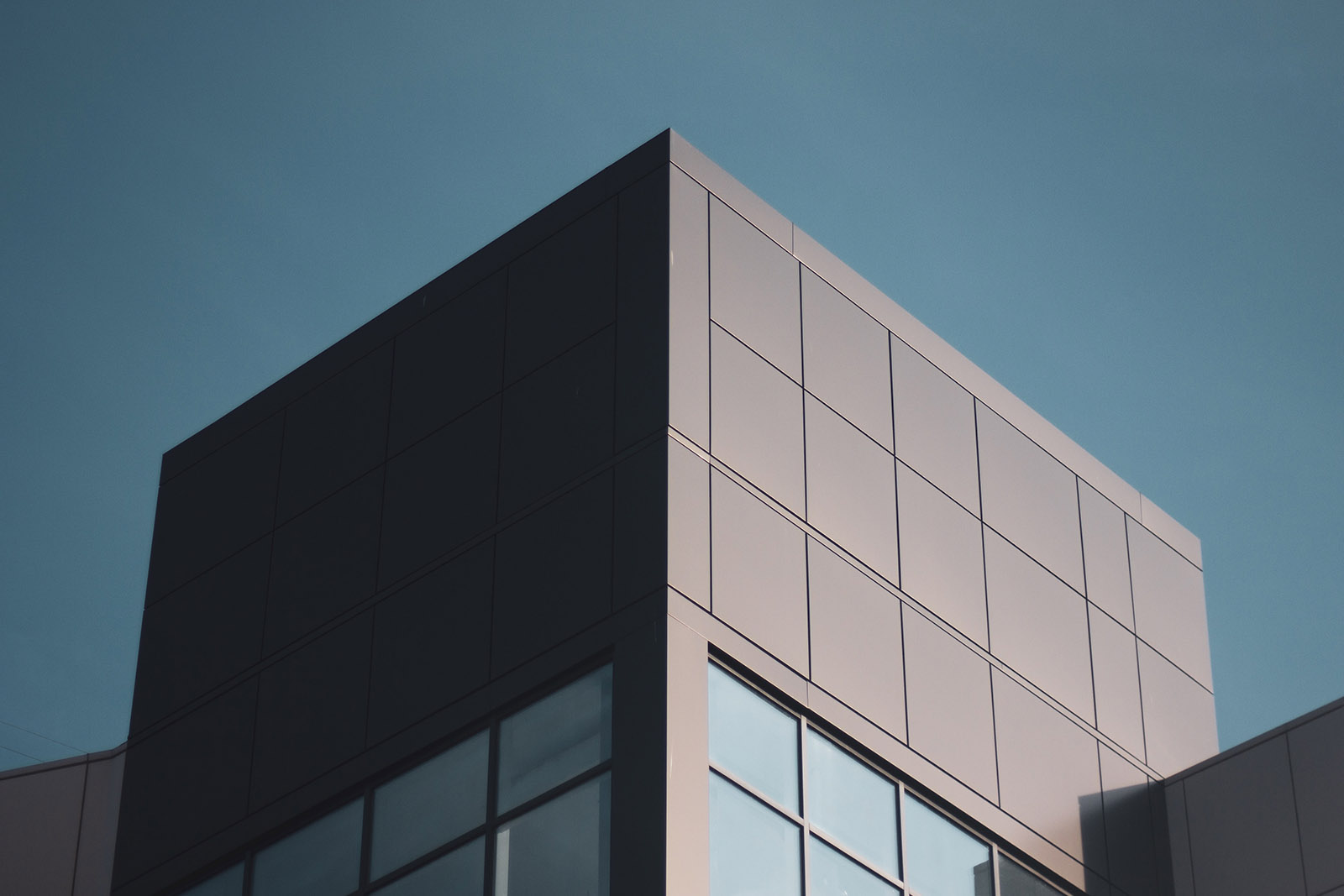 Electro-Mechanical Construction Contractor Residential and Commercial